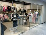 JuniorJoy (Atarbekova Street No:1/1, Festivalny mikrorayon), çocuk giyim mağazaları  Krasnodar'dan
