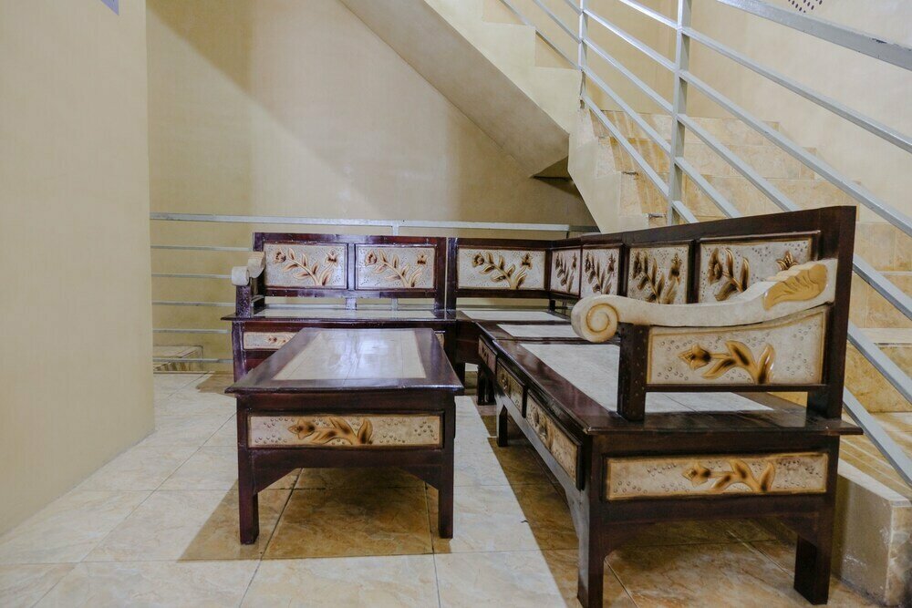 Otel Spot On 2387 Bukit Cemara Tidar Family, Malang, foto