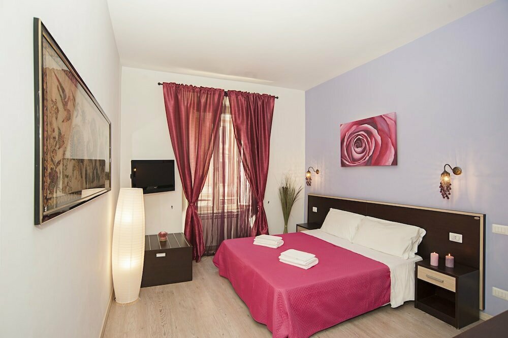 Otel Flowerome, Roma, foto