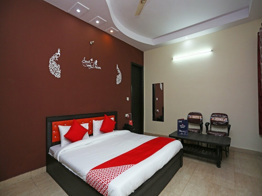 Otel Oyo 19966 Angel Pink Residency, Uttar Pradeş, foto