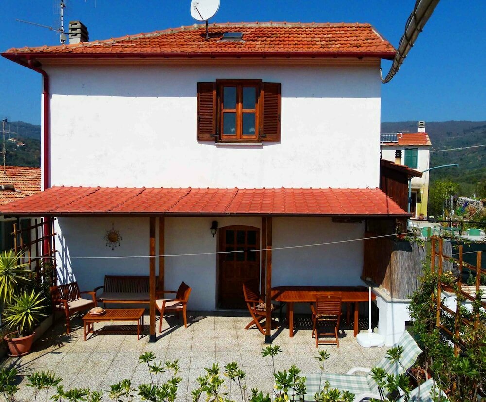Otel Agriturismo Un Posto al Sole, Ligurya, foto
