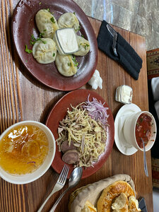 Plov Centr (Moscow, Novomoskovskiy Administrative Okrug, Vnukovo District, kvartal № 37, zhiloy kompleks Novoye Vnukovo, к5), kafe  Moskova'dan