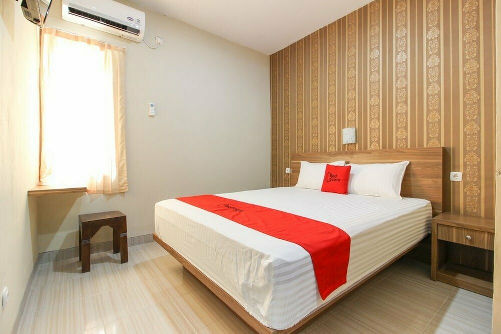 Otel RedDoorz near Jogja Kembali Monument 3, Dünya, foto