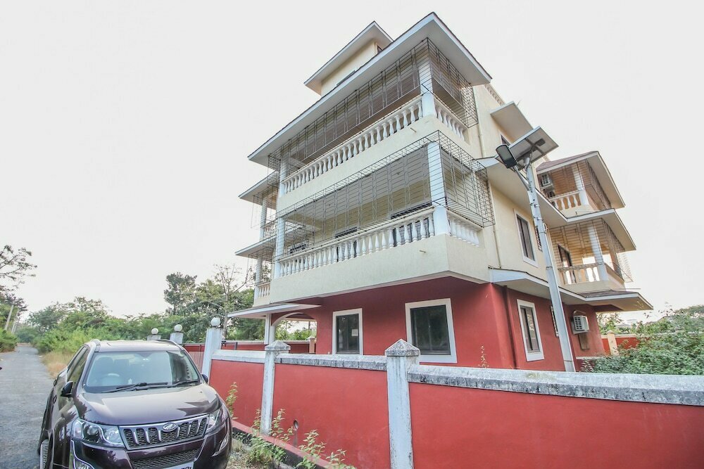 Otel Oyo 10402 Home 4 Bhk Villa near Mandovi River, Goa, foto