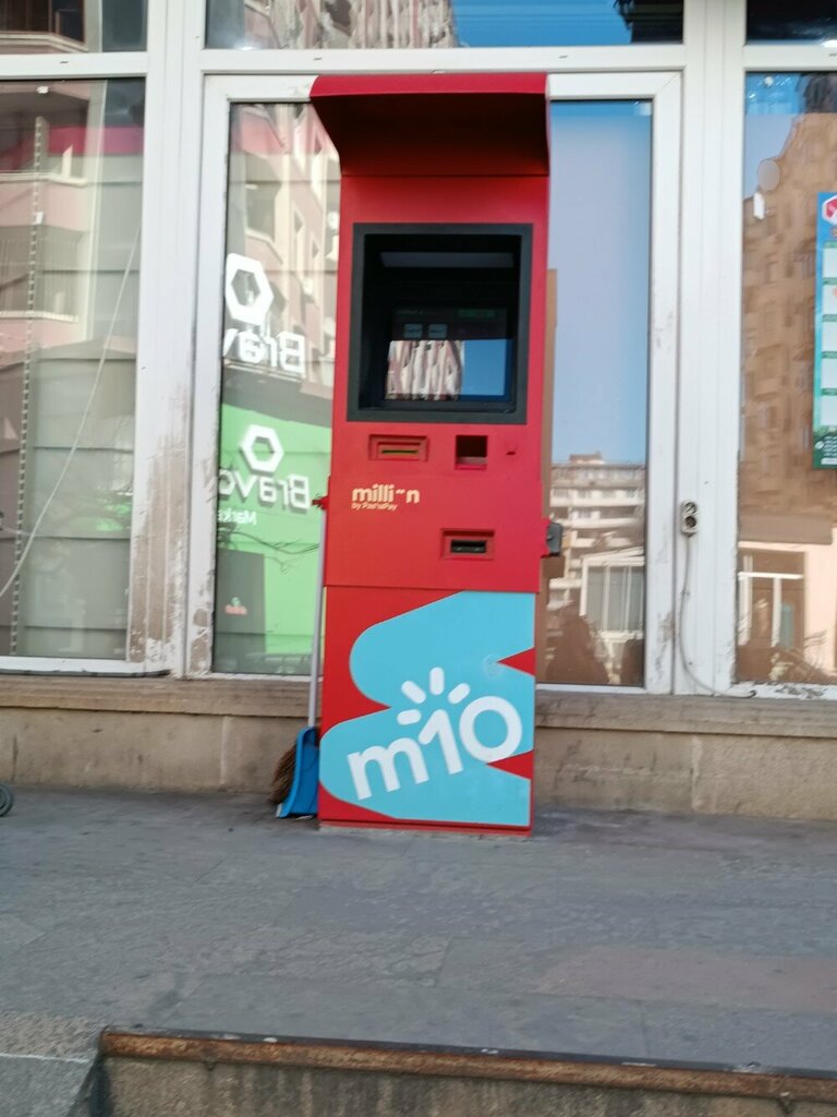 Ödeme terminali MilliÖn, Bakü, foto