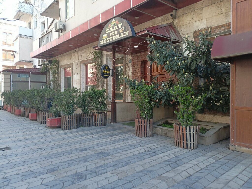 Bar Saat Pub Restoran, Bakü, foto