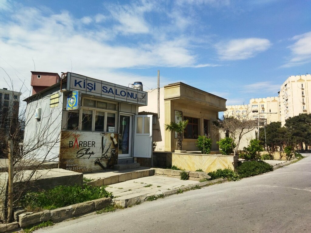 Berberler Kishi salonu, Bakü, foto