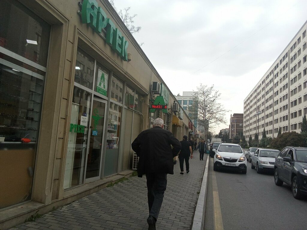 Eczaneler Depo Aptek, Bakü, foto