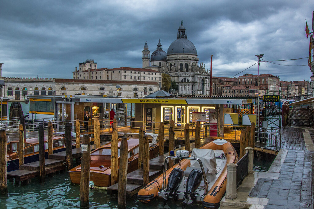 i̇skele Ferry Terminal San Marco DX, Dünya, foto