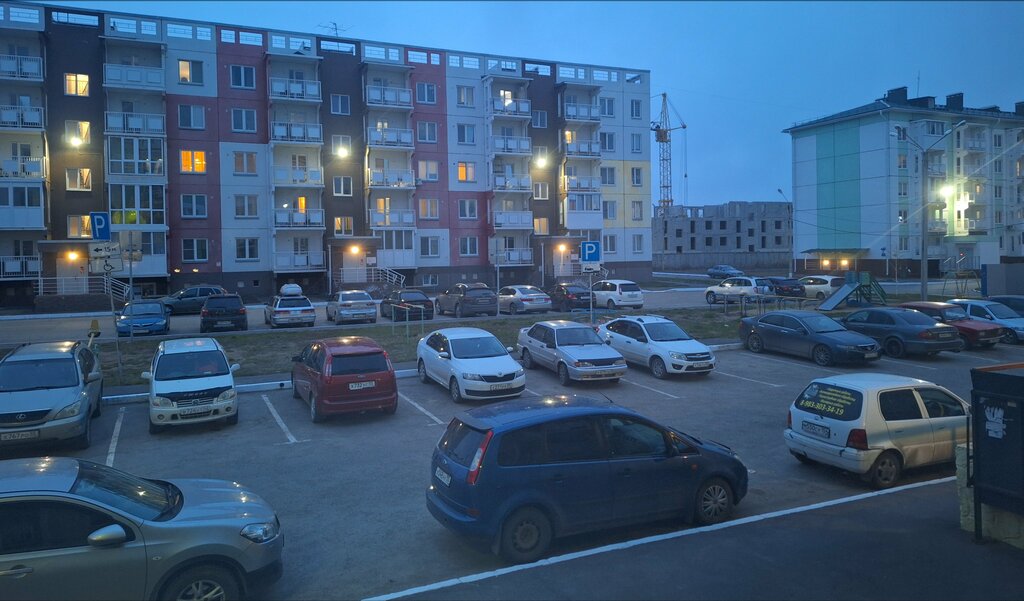 Konut blokları Чередовый, Omsk, foto