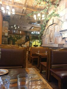 Dolina Solntsa (Oktyabrskoy Revolyutsii Street No:362), restoran  Kolomna'dan