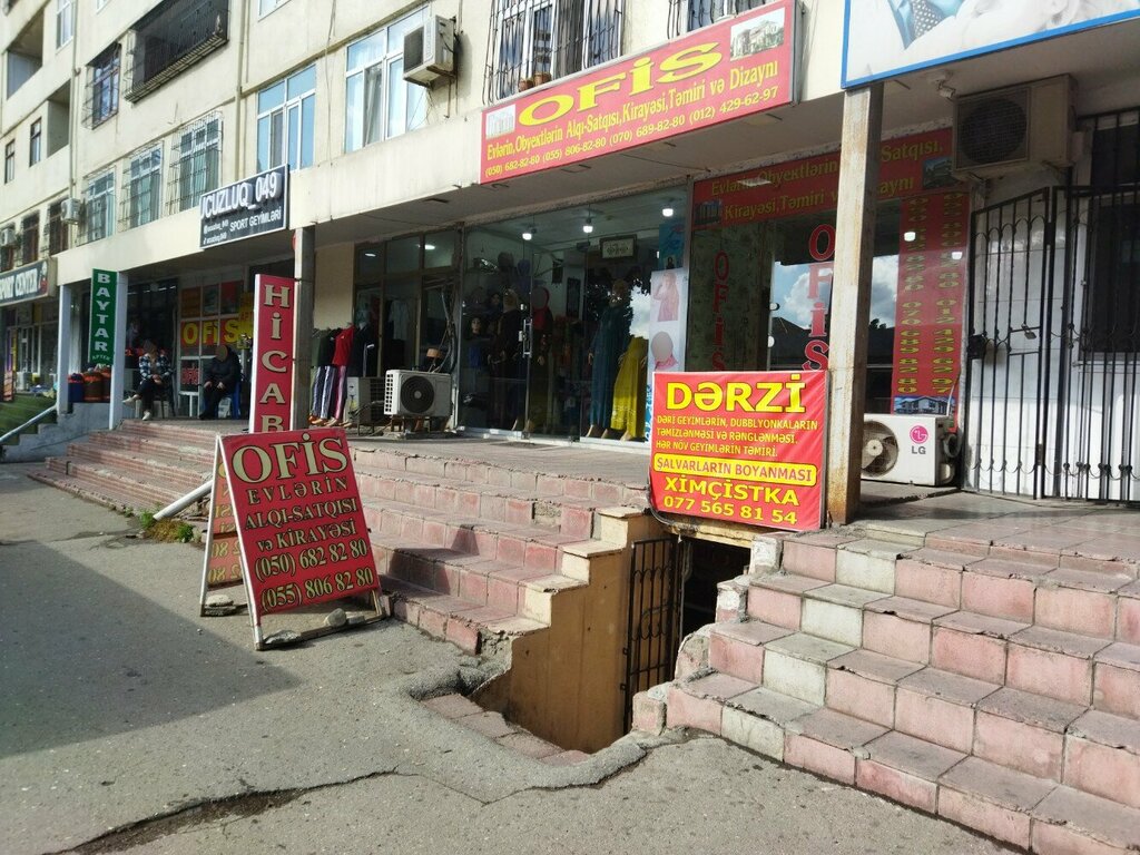 Emlak ofisi Ev Alqı-Satqısı, Bakü, foto