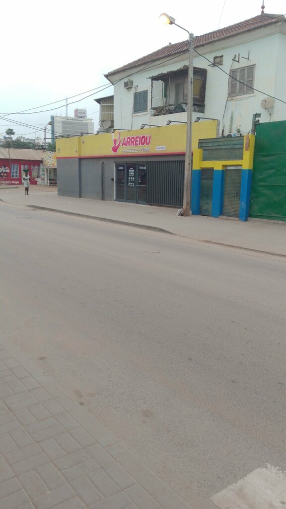 Süpermarket Arreiou Bairro Operário, Loanda, foto
