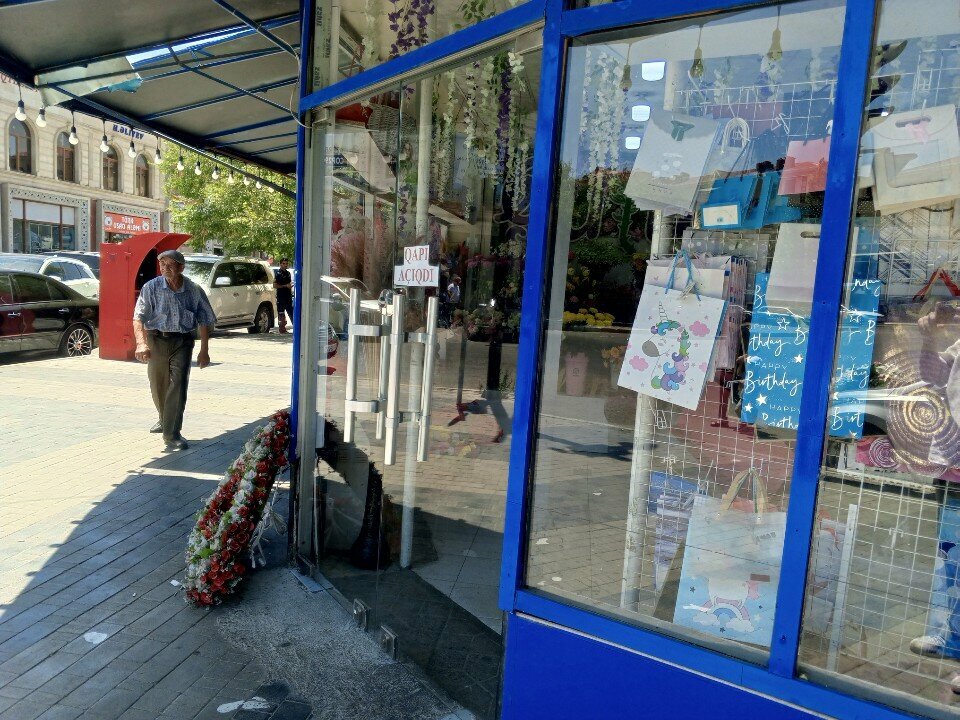 Çiçekçiler Gulum, Sumgayıt, foto