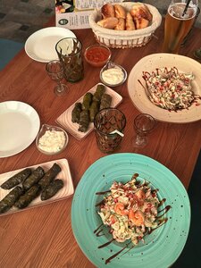 V Lesu (No:111, Syzran, DSK Stroitel), kafe  Syzran'dan