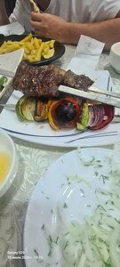 Mansur Shashlik (Panjakent Street No:113), kafe  Semerkant'tan