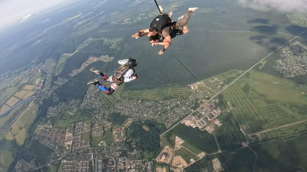 Uçuş kulüpleri Парашютный клуб Экстрим, Saint‑Petersburg, foto