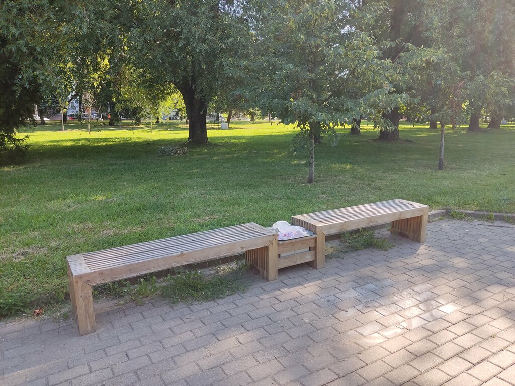 Bank Bench, Minsk, foto