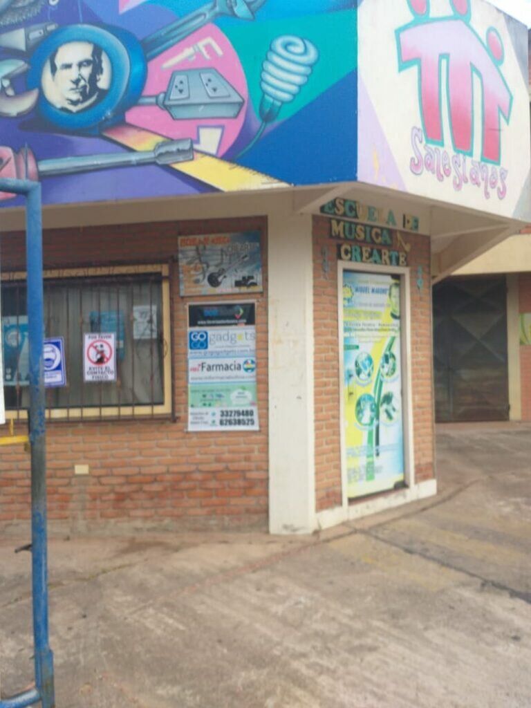 Kütüphaneler Librerias Don Bosco, Santa‑Krus, foto