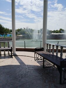 Fountain (Shymkent, Al-Farabi District), çeşme  Çimkent'ten (Şımkent'ten)