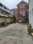 Гостевой дом Под шелковицей (Terskaya ulitsa No:144А), konuk evi  Anapa'dan