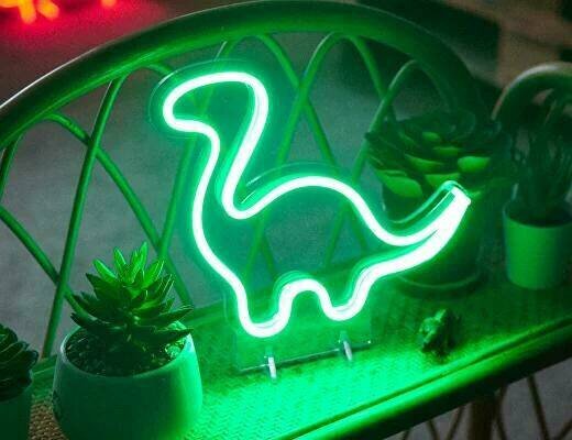 Uzman hizmetleri Neon Style, Krasnoyarski krayı, foto