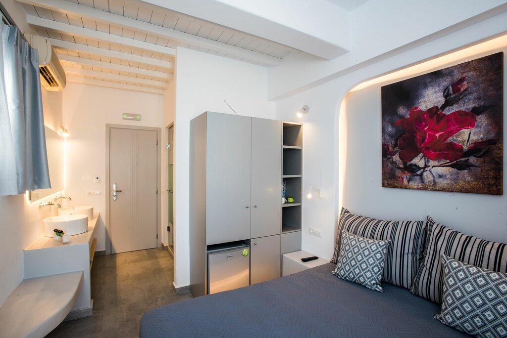 Daireler Mina Studios, Dünya, foto