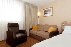 Big Sky Hotel & SPA (Auvergne-Rhône-Alpes, Haute-Savoie, Arrondissement de Bonneville, Chamonix-Mont-Blanc, Route de Vers le Nant, 59), otel  Chamonix'den