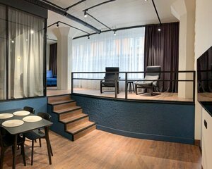 Color rooms (Vyborgskaya ulitsa No:4), otel  Vyborg'dan