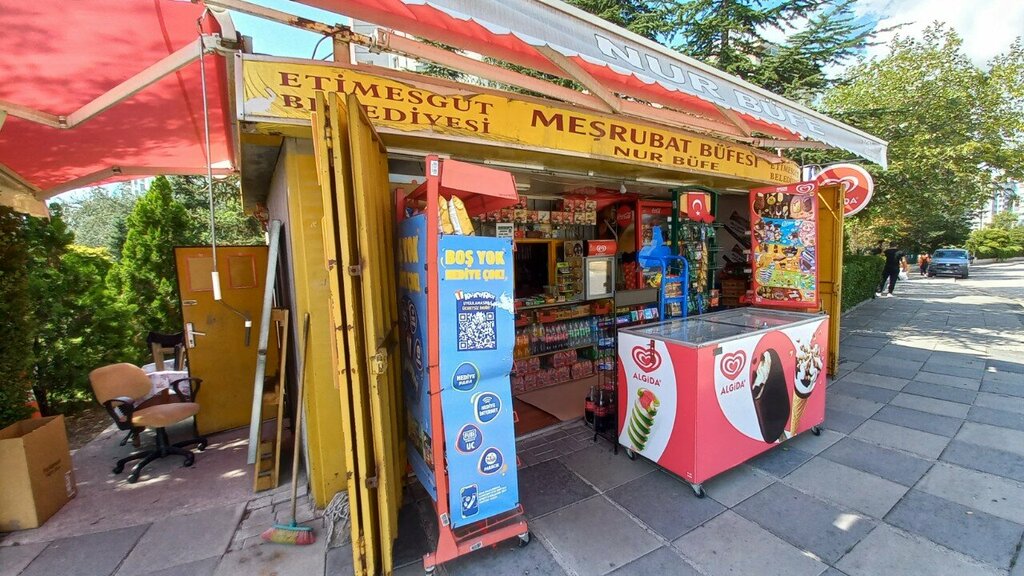 Mini-market Nur Büfe, Ankara, foto