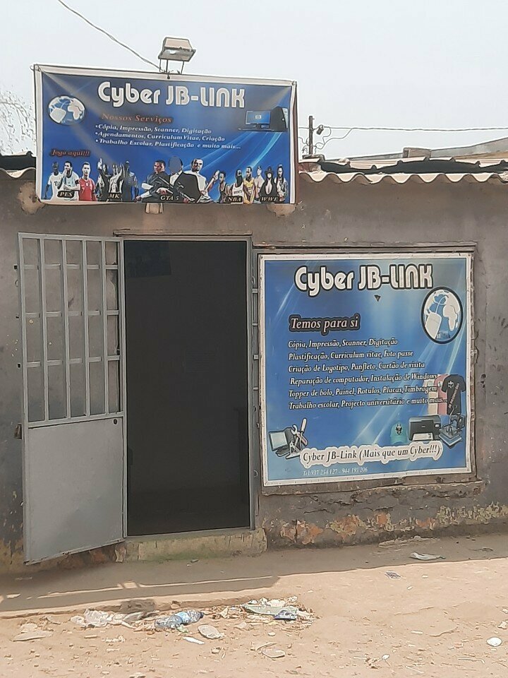 Grafik tasarımcılar Cyber JB-Link, Loanda, foto