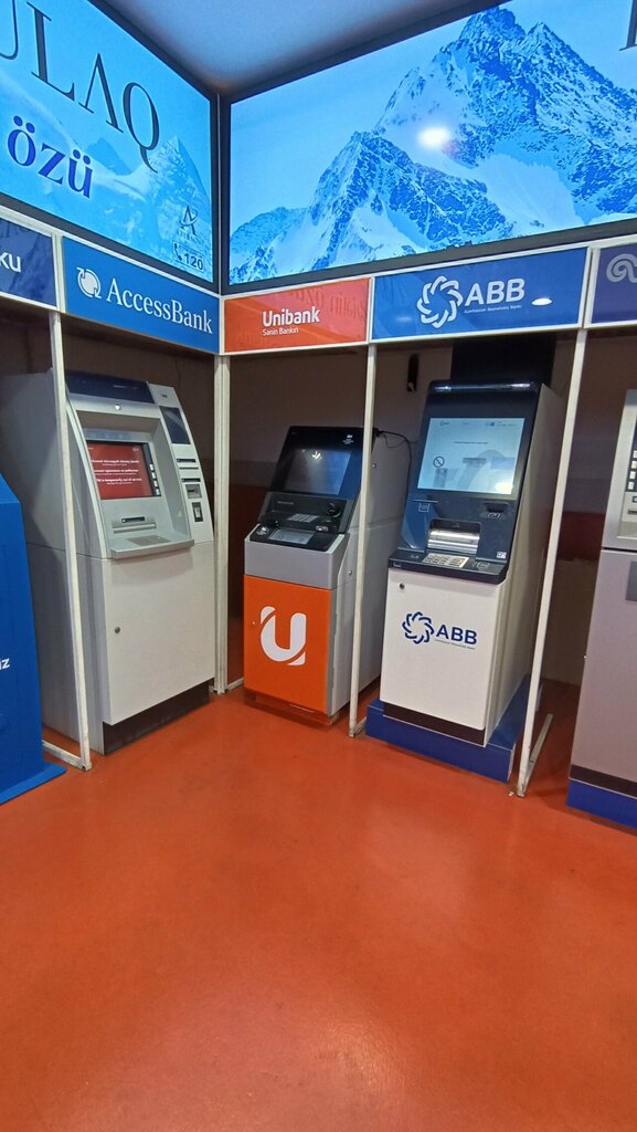 ATM'ler Unibank, Bakü, foto