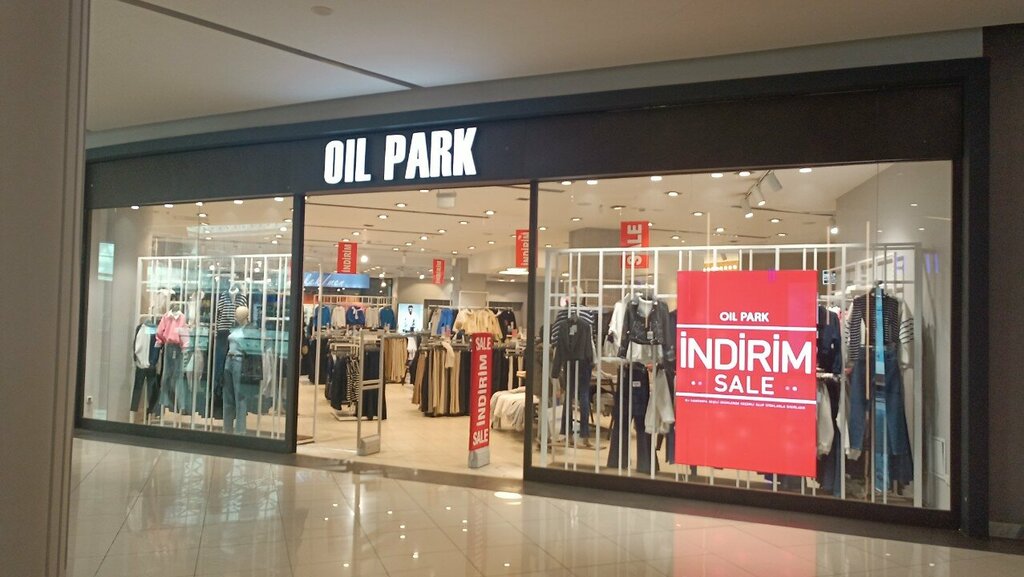 Giyim mağazası Oil Park, İstanbul, foto