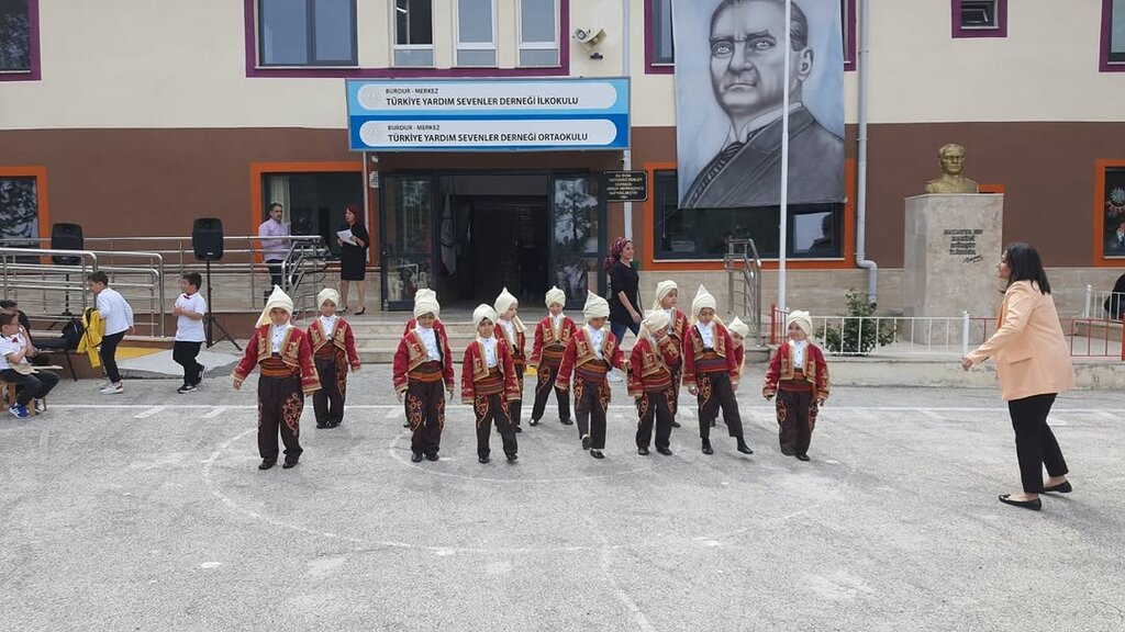 Giyim mağazası Tekeler kostüm, Isparta, foto