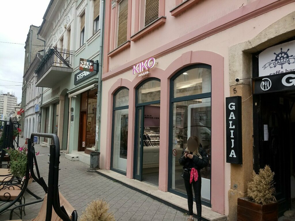 Kozmetik ve parfümeri mağazaları Kiko, Novi Sad, foto