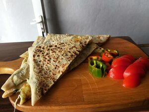 Bıyıksız Tost (Hatay, Altınözü, Yenişehir Mah., Defne Sok., 15B), restoran  Altınözü'nden