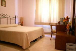 Albergo Ristorante Pizzeria La Bocca di Bacco (Via Camillo Benso Cavour No:78, Abbadia San Salvatore), otel