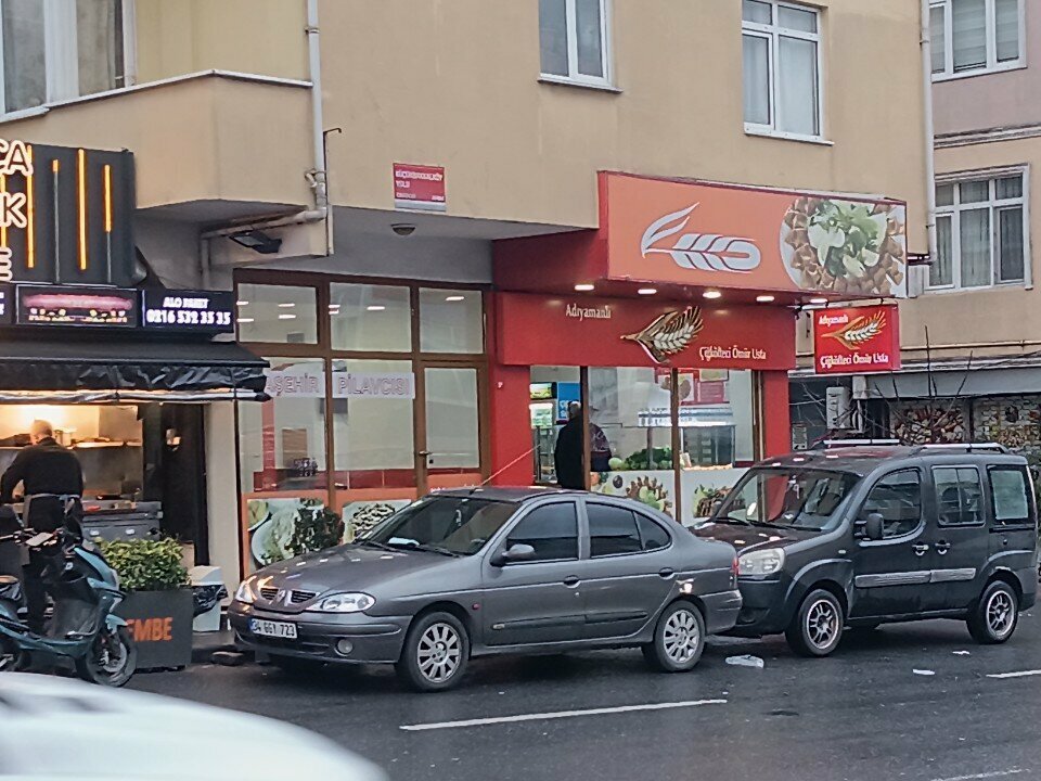 Fast food Adıyamanlı Çiğ Köfteci Ömür Usta, İstanbul, foto