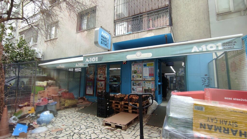 Süpermarket A 101, İzmir, foto