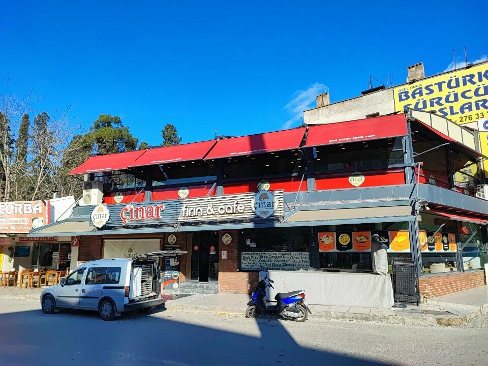 Ekmek fırını Çınar Fırın Cafe, İzmir, foto
