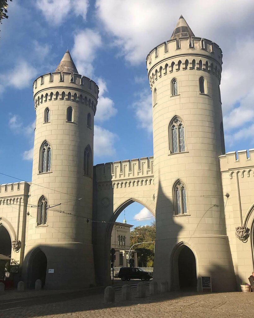 Turistik yerler Науэнские ворота, Potsdam, foto