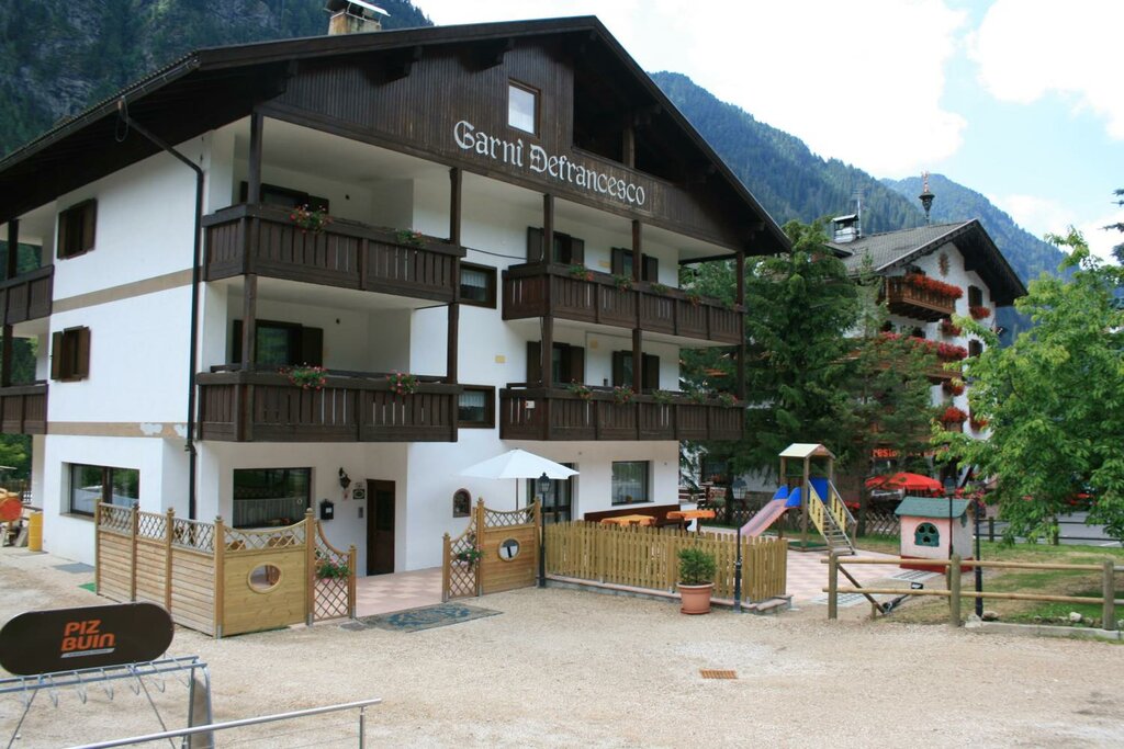 Otel Albergo Garni Defrancesco, Trentino‑Alto Adige, foto