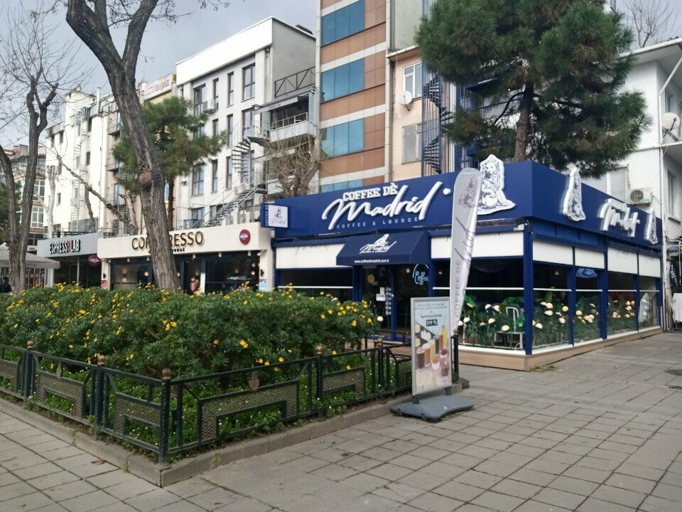 Kahve dükkanları Coffee de Madrid Kartal, İstanbul, foto
