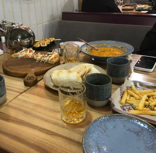 Kafe Kustanas, Sibay, foto