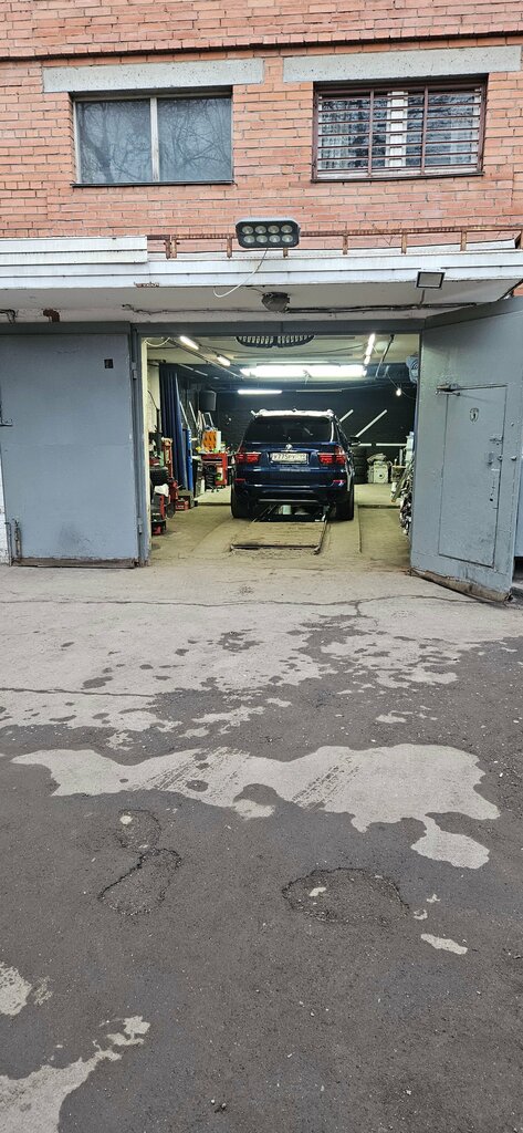 Otomobil servisi Moscow auto, Moskova, foto