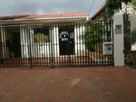 Consultorio Dental (Santa Cruz de la Sierra, Distrito Municipal 3, Subdistrito 25, Doctor Miguel M. de Aguirre, 379), özel ağız ve diş sağlığı klinikleri ve muayenehaneleri  Bolivya'dan