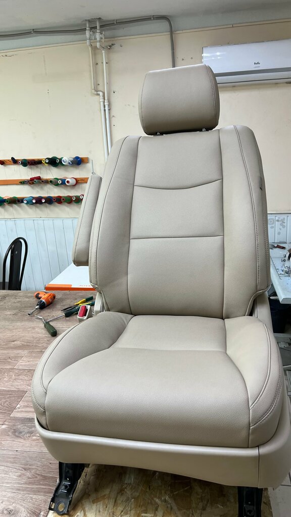 Oto döşeme Auto-delo 161, Rostov‑na‑Donu, foto