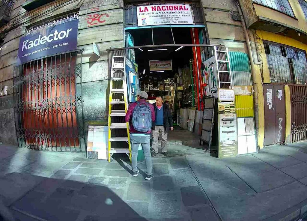 i̇nşaat gereçleri La Nacional Industria Y Comercio, La Paz, foto