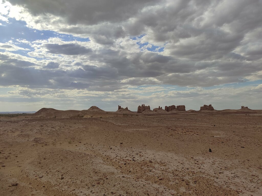 Turistik yerler Kyrk Kyz Kala - 1, Karakalpakistan, foto