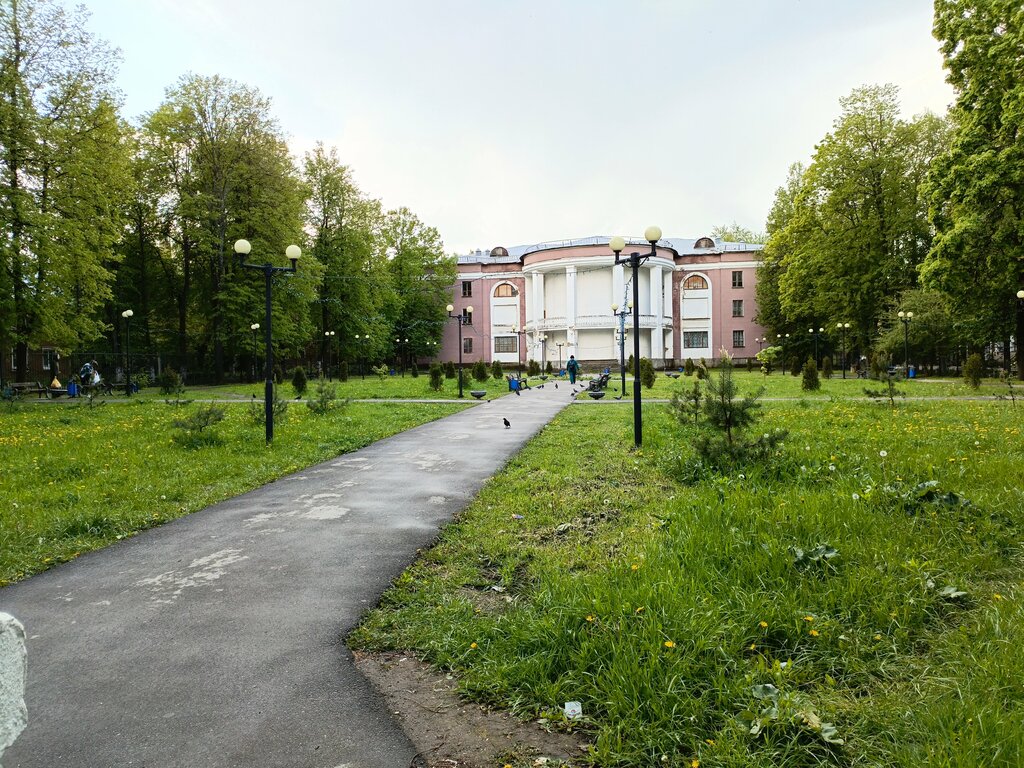 Kültür ocakları Бородинский Дворец культуры, Tulskaya oblastı, foto